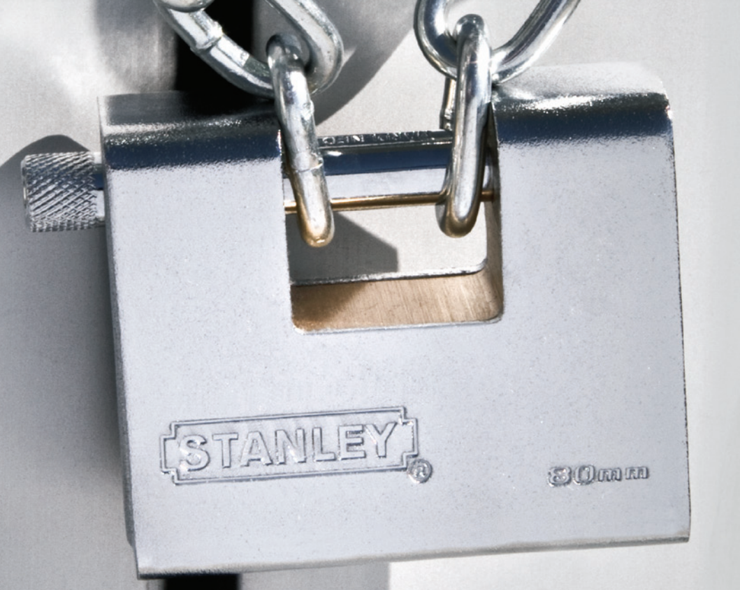 Stanley Armoured Brass Padlock 90mm – WPS